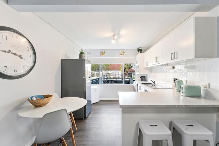 Beach Escape - Wollongong