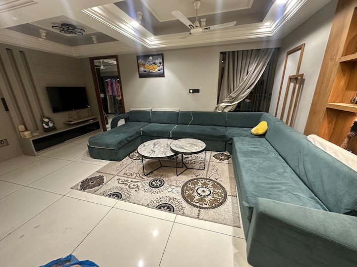 Luxury Stay Comfort&convenience - Ahmedabad