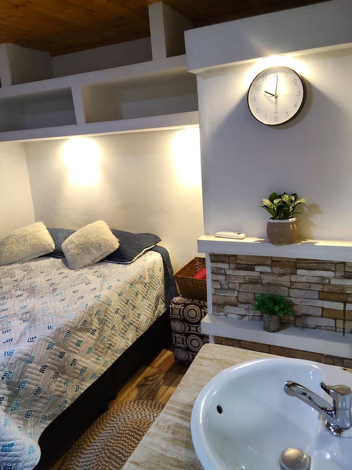 A/c  Historic Center Full Studio Apartment - Honda