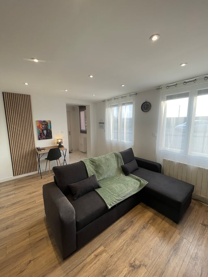 ÉLégance Rustique - Calme, Bureau, Parking, Cocon. - Loudéac