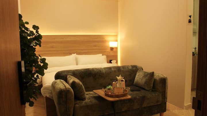 H.o.g.2 : Elegant Studio استوديو انيق - Djeddah