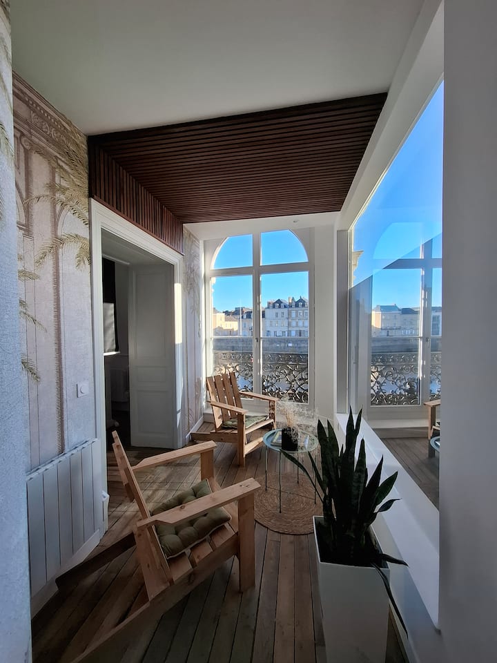 Appartement Vue Mayenne • 6 Personnes •2 Chambres - Laval, France