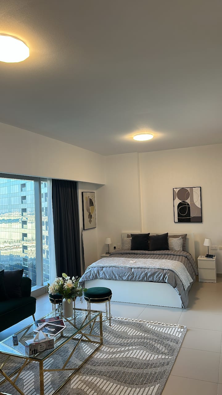 Alreem Island Studio Apartment
Arc Tower - Abou Dabi