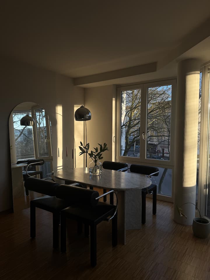 2-zimmer Wohnung In Ottensen -