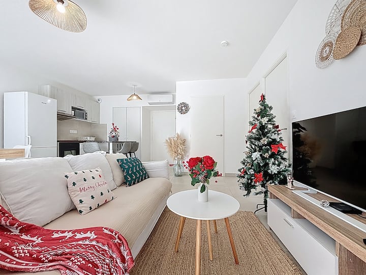 Cocon 2 Chambres, Clim, Terrasse, Parking - Hérault