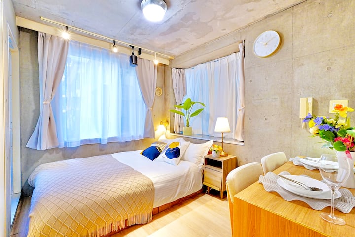 Walk To Shinjuku|enjoy Movies & Relax With Wi-fi - Shibuya