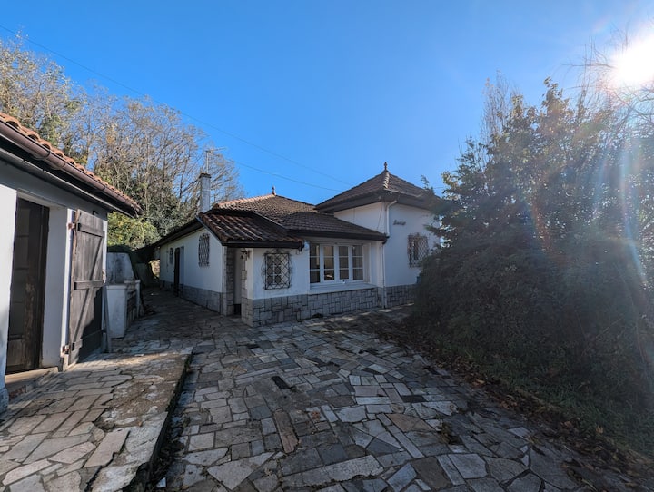 Aux Portes Du Pays Basque - Boucau