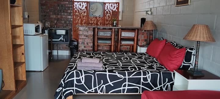 Garden Studio - Kleinmond