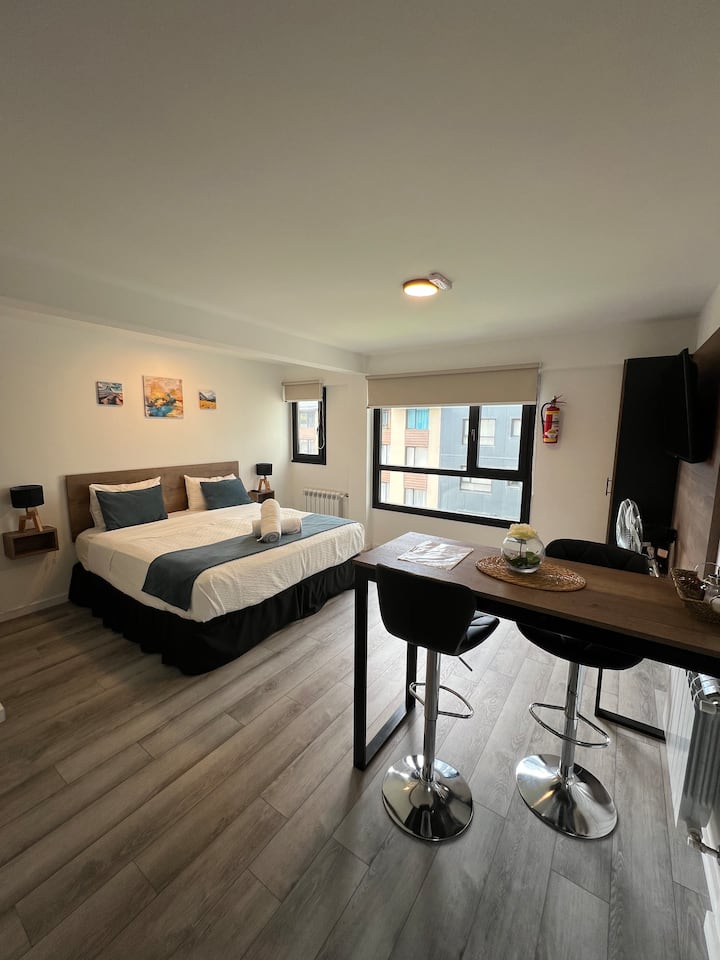 Departamento Moderno Y Bien Ubicado En Bariloche - Argentina