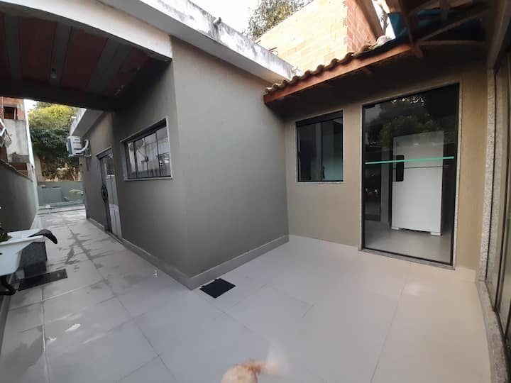 Casa Com Piscina.
Rasa/búzios. - Cabo Frio