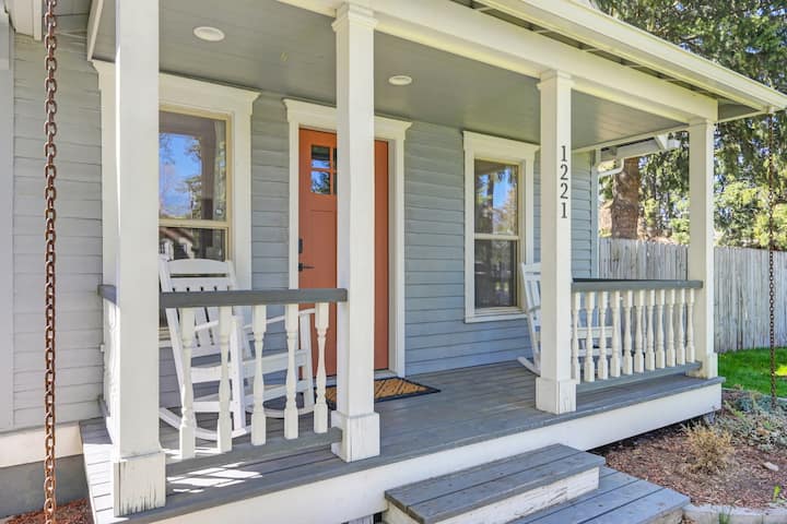 Two Living Spaces, Easy Downtown Access! - Coeur d'Alene, ID