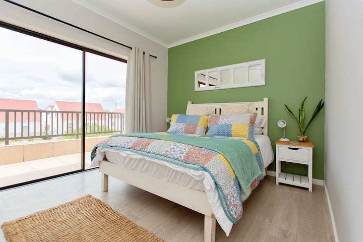 Casa Helios ~ House Of The Sun - Langebaan