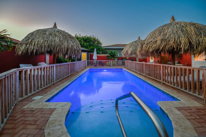 Moderne Studio Palm Aan Het Zwembad - Aruba