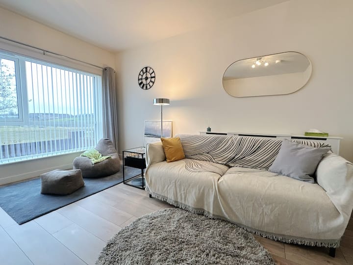 Stunning Quiet 3br Townhouse: The Hidden Treasure - Glasgow