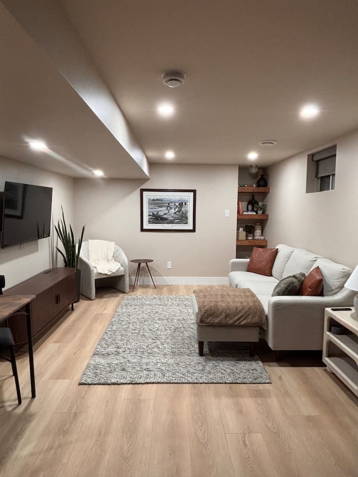 The Cozy Corner - Bowmanville