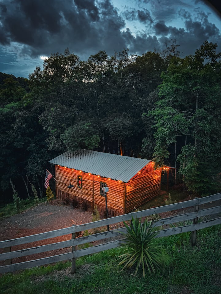 Uma Fuga Para Os Eua Em Sc: Cabana Yellowstone - Água Doce