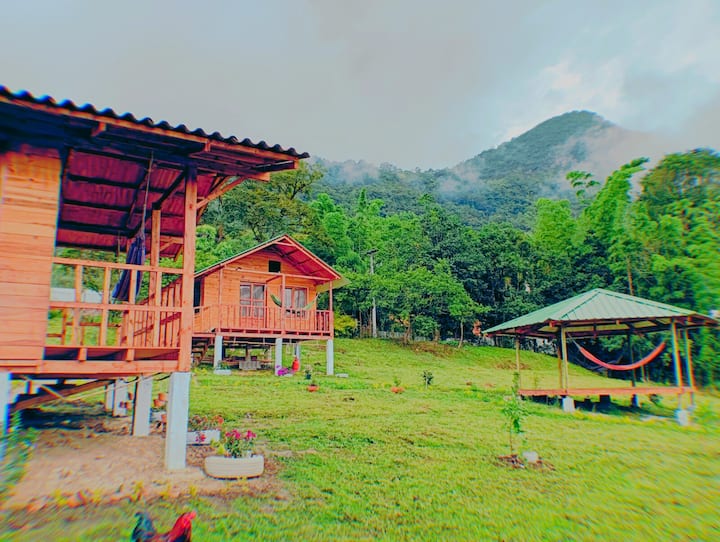 Cabaña Eco-granja Las Azucenas - Miraflores