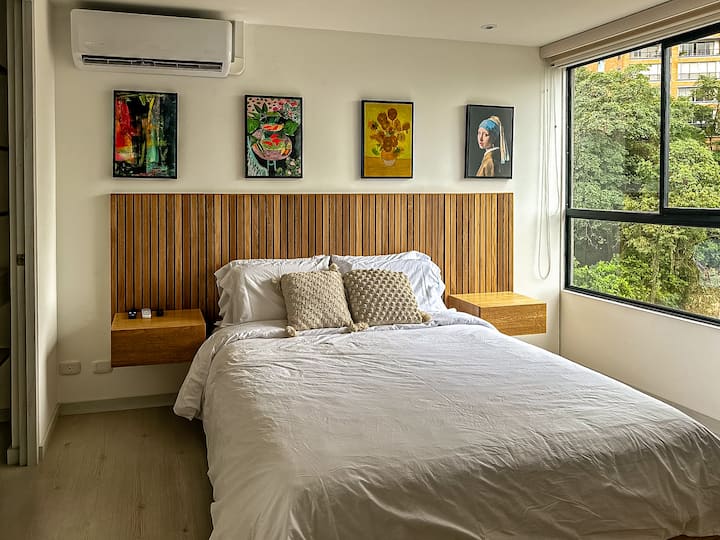 Apartamento Amoblado En Avenida Park - Poblado - Medellin, Antioquia, Colombia