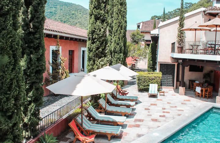 Cómodo Loft En Antigua Con Piscina - Antigua Guatemala