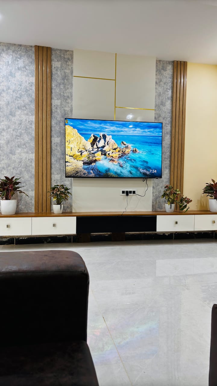 Lavish 4bhk Duplex Villa Gachibowli - Hyderabad