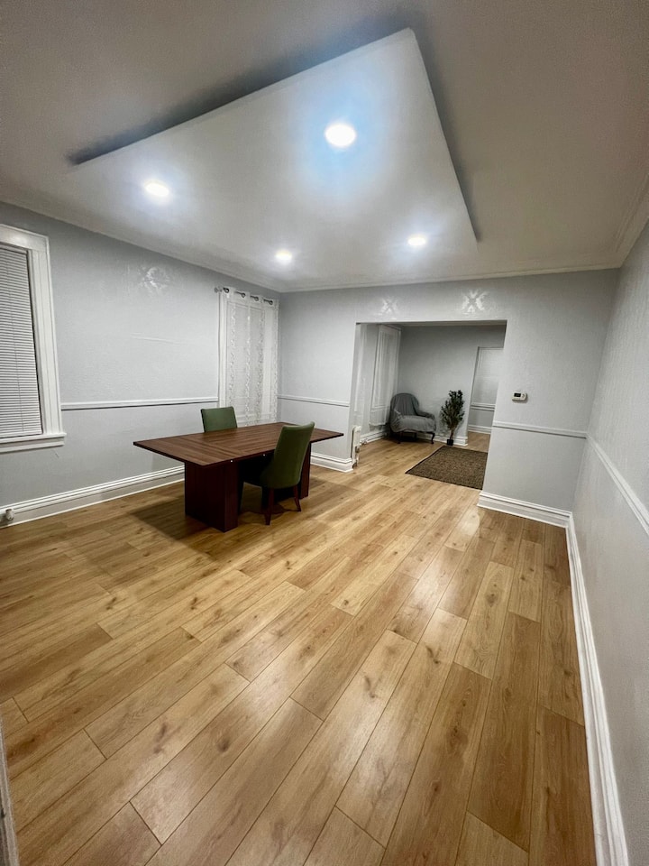 Comfortably Studious Room 3 - New Jersey