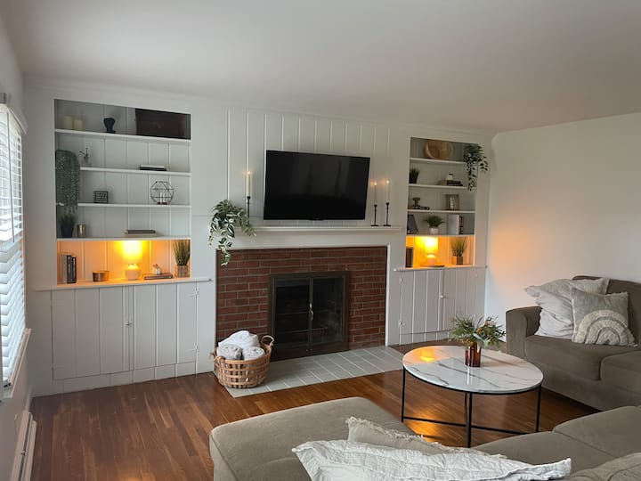 Charming 3 Bedroom Home - Connersville, IN