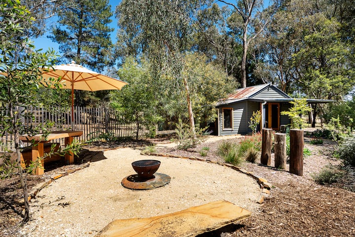 Fryers Hut - Australia