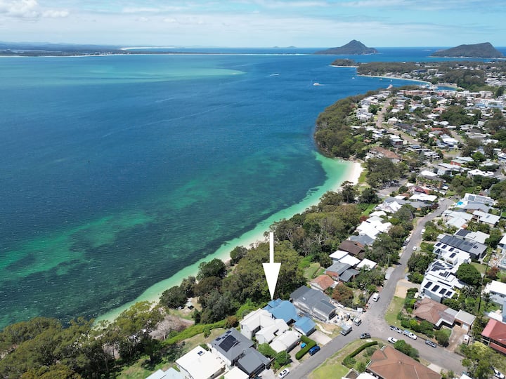 Salt And Serenity Nelson Bay Retreat With Views - Nelson Bay