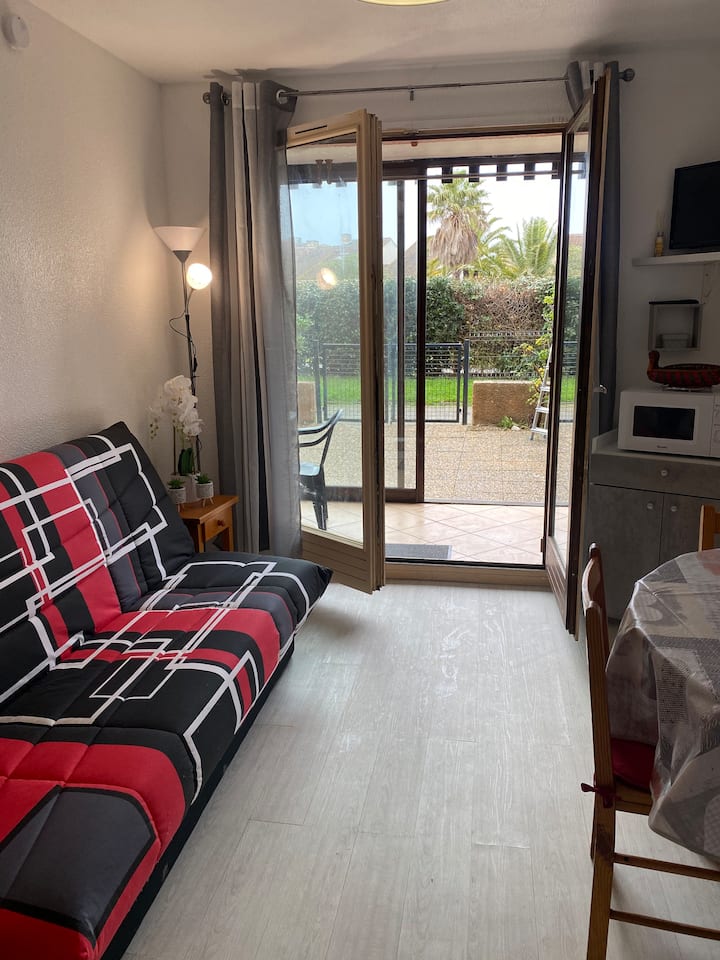 Rez De Jardin, Sympa à 100 M De La Plage - Saint-Cyprien