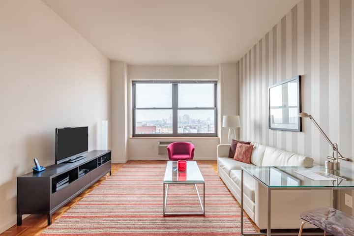 1 Bedroom In The Heart Of Downtown Jersey City - Jersey City, NJ