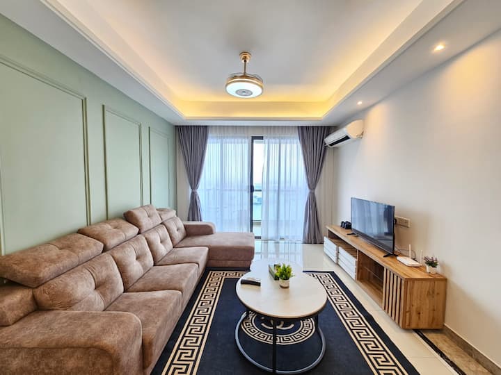 Luxury & Spacious Sea View 3br R&f Princess Cove - Johor Bahru