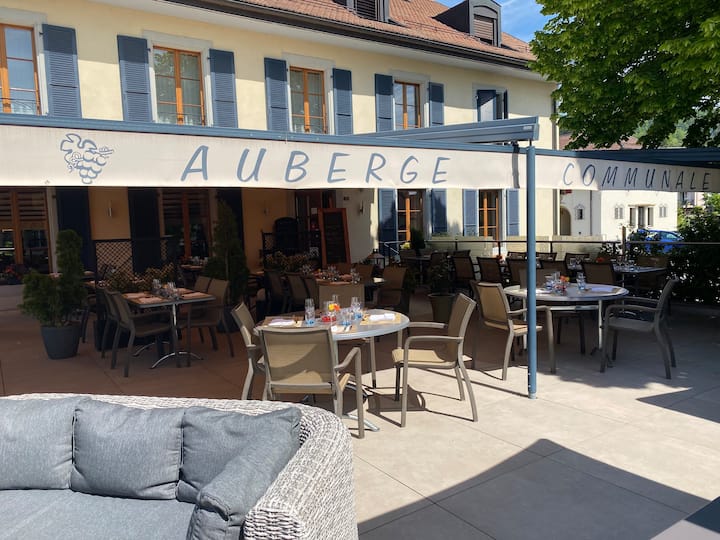 Auberge à Gilly Hôtel/restaurant - 尼永