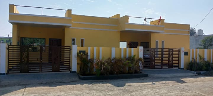 Peaceful And Quiet Environment - Jabalpur