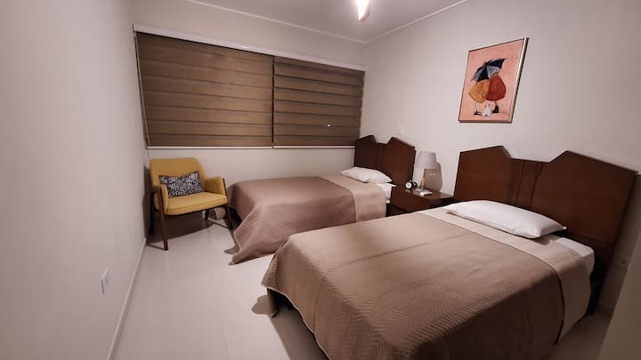 Depto Amplio De 3 Dormitorios.hasta 7 Huéspedes! - Bolivia