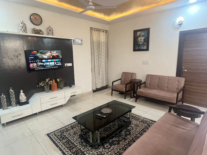 Fully Furnished Flat - Jaipur
