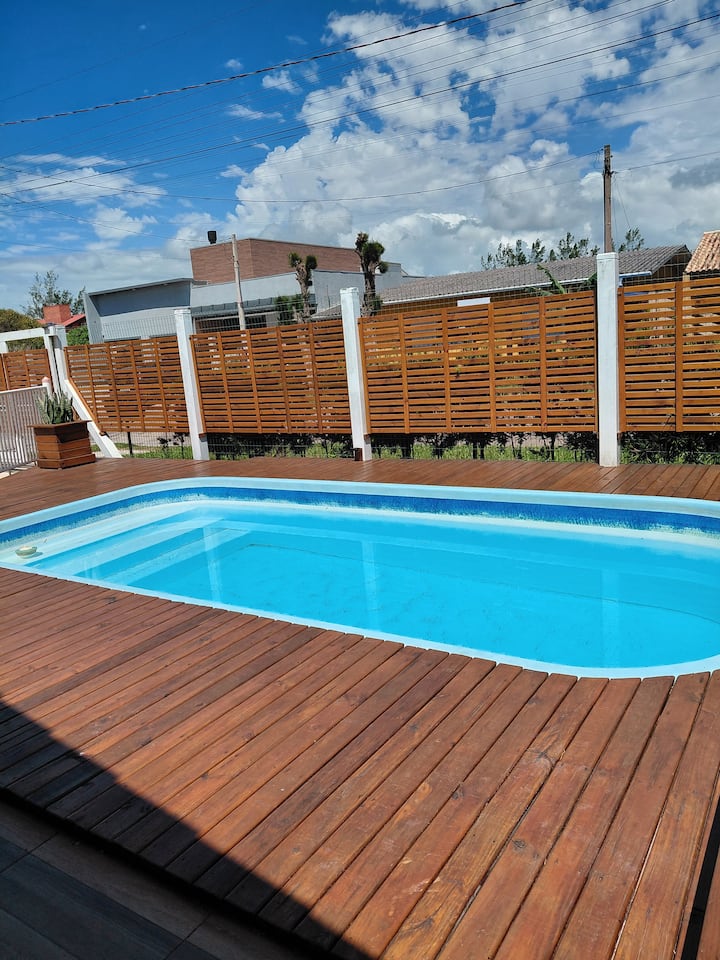 Casa Com Piscina, A 300m Do Mar No Centro De Imbé - Tramandaí