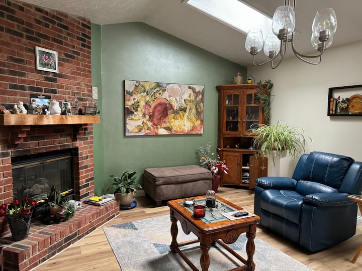Cozy And With Personality - Lafayette, IN