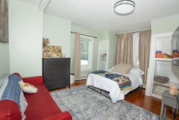 Cozy Family Apt. 8 Mins From Path Train To Nyc - Jersey City, NJ
