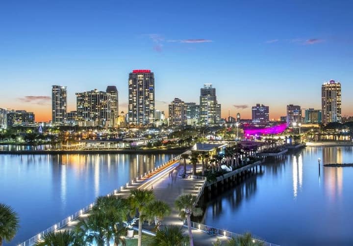 Downtown St. Petersburg North East - St. Petersburg, FL