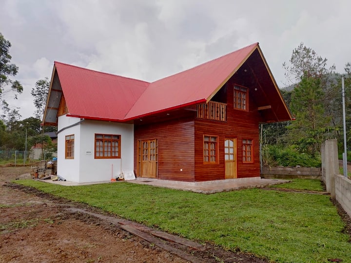 Villa Hermoza, Cabaña Oxapampina - Oxapampa