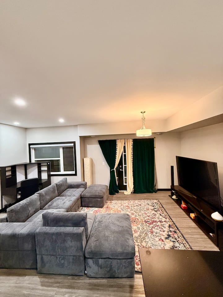2bedroom Luxury House - Winnipeg