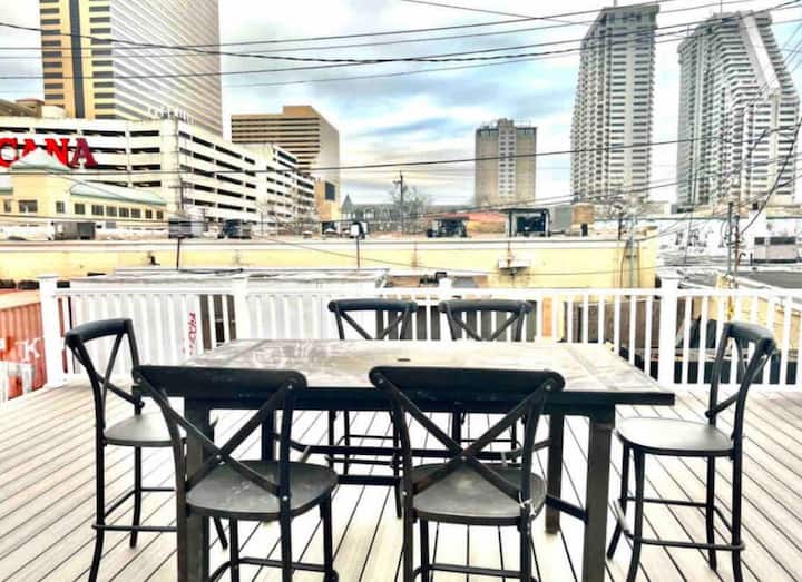 2 Bedroom Next To Tropicana Casino - Atlantic City, NJ