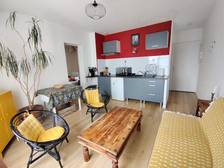 T2 Avec Terrasse Et Place De Parking Sécurisée - La Rochelle