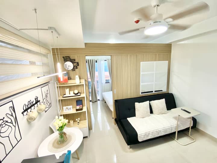 Jennie’s Crib At Moa - Ninoy Aquino Airport (MNL)
