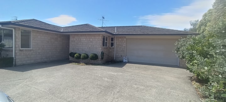 Home Away From Home - Blenheim