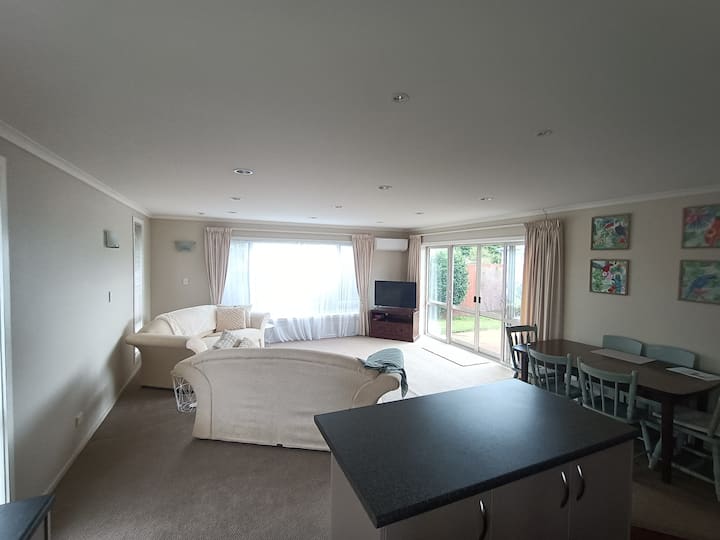 Home Away From Home - Blenheim