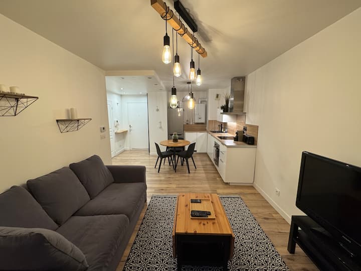 Spacieux T2 Eurexpo Lyon Balcon Et Box - Saint-Priest