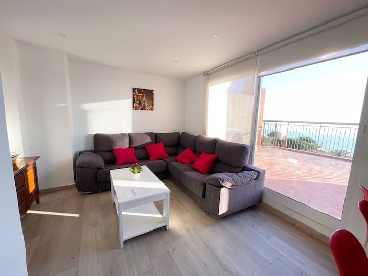 ÁTico Con Terraza En La Pineda - La Pineda