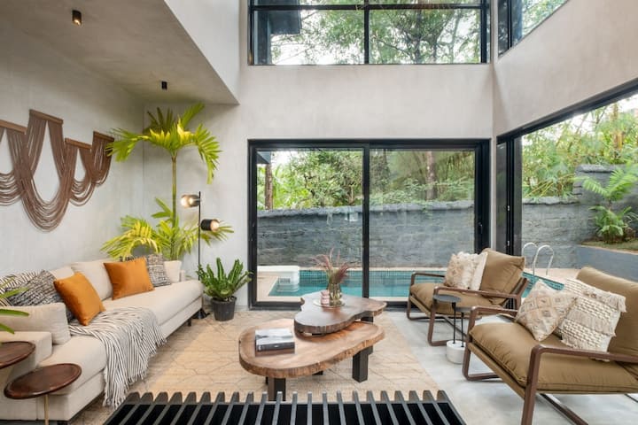 Peaceful 3bhk Villa With Private Pool And Wifi - Goa