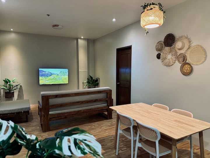 2 Bedroom Haven #3 - Near City Proper (W/ Parking) - Baguio